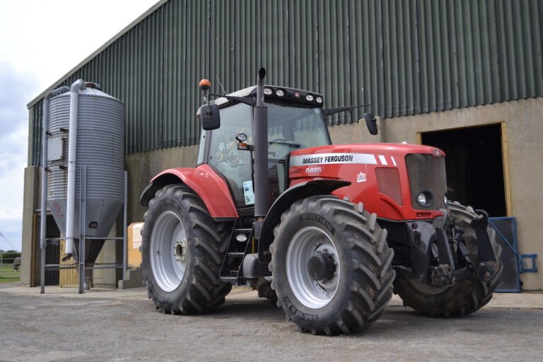 Big Tractor Weekend Summer - Hardys Animal Farm